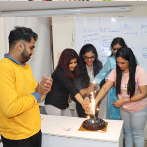 The Life of Digital Trainee | Best Company To Work With.